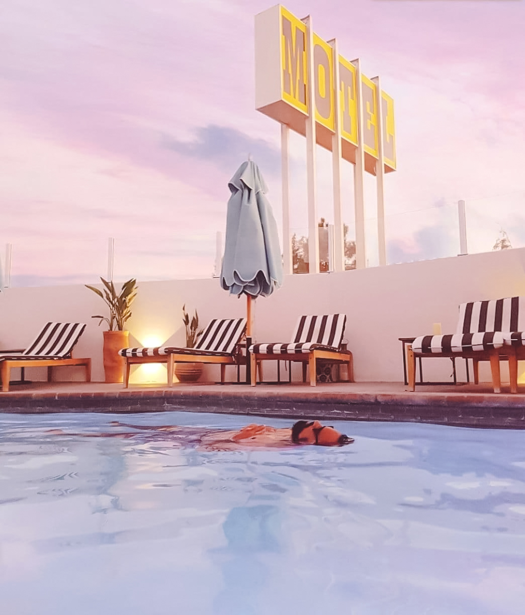 One Night At The Prettiest Motel In California - Wrap Your Lips Around This